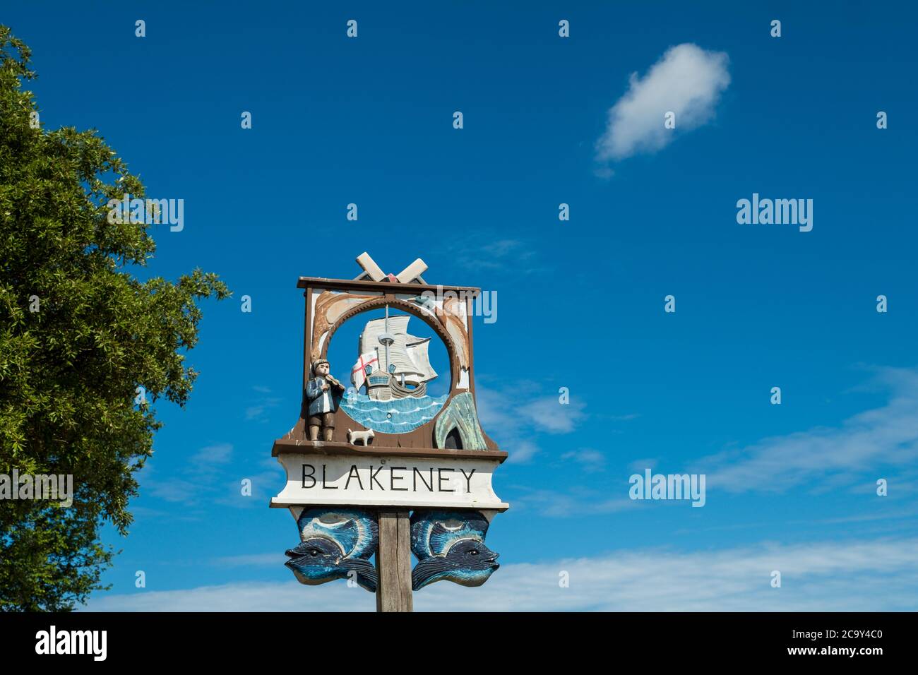 Sailing village hi-res stock photography and images - Alamy