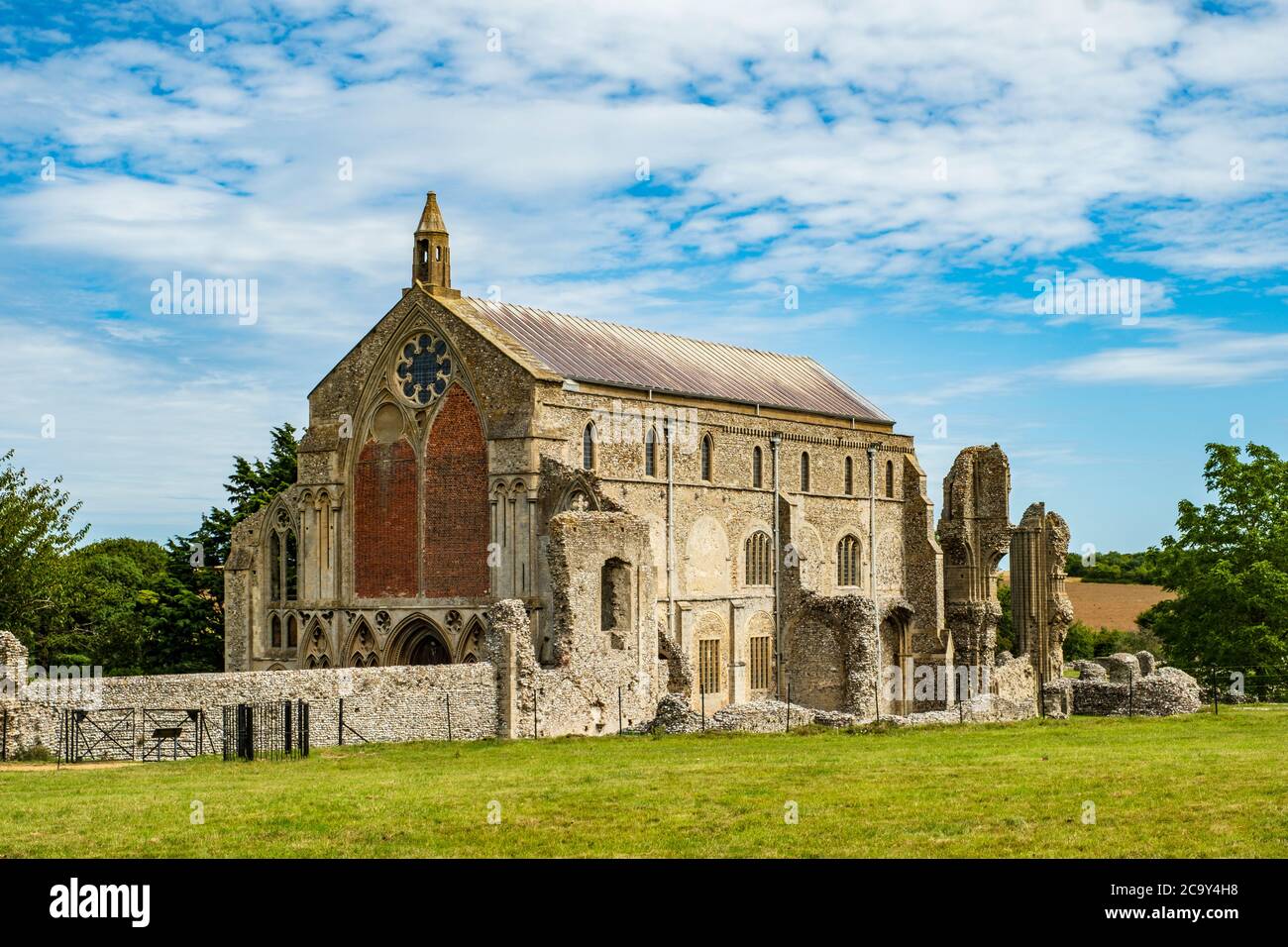 Parish church and ruins binham hi-res stock photography and images - Alamy