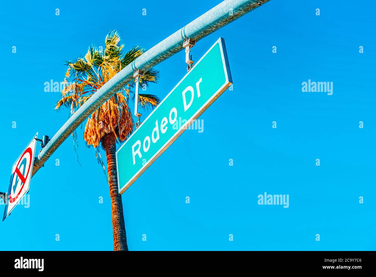 Rodeo Drive Road Sign on fashionable street Rodeo Drive in Hollywood ...