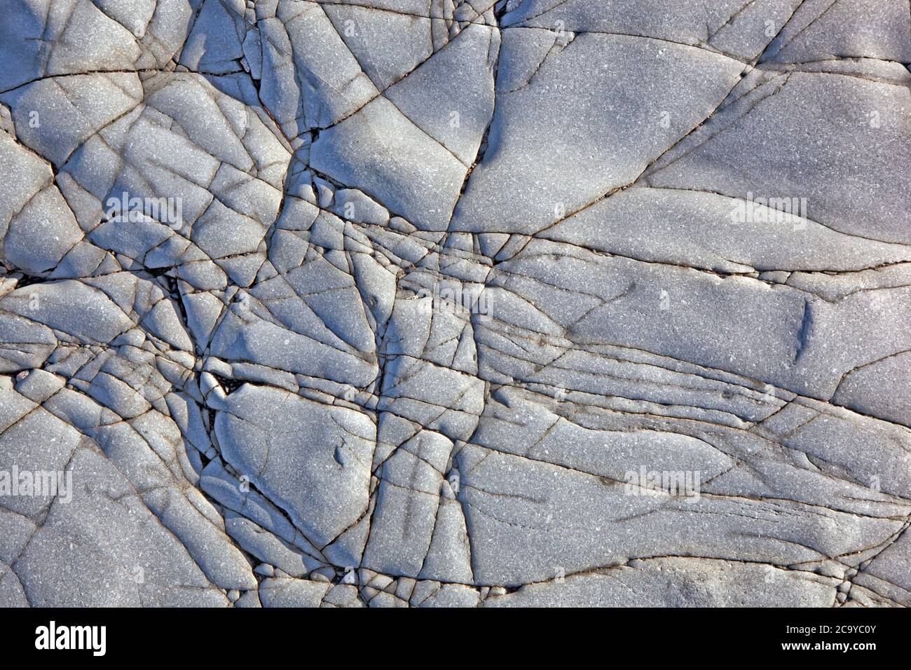 Cracked seashore rocks near Morwenstow, North Cornwall Stock Photo - Alamy