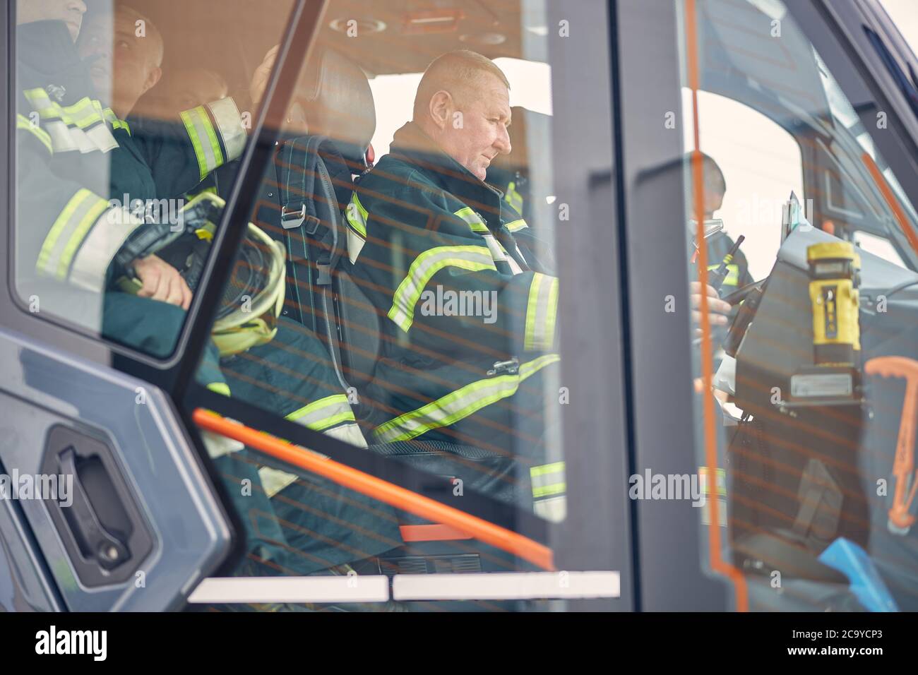 Modern firefighter helmet hi-res stock photography and images - Alamy