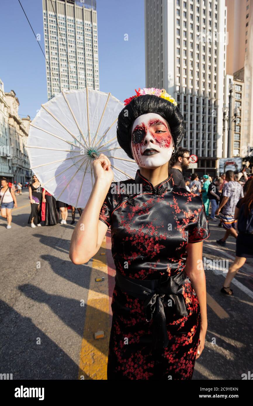 Cosplay in public hi-res stock photography and images - Alamy