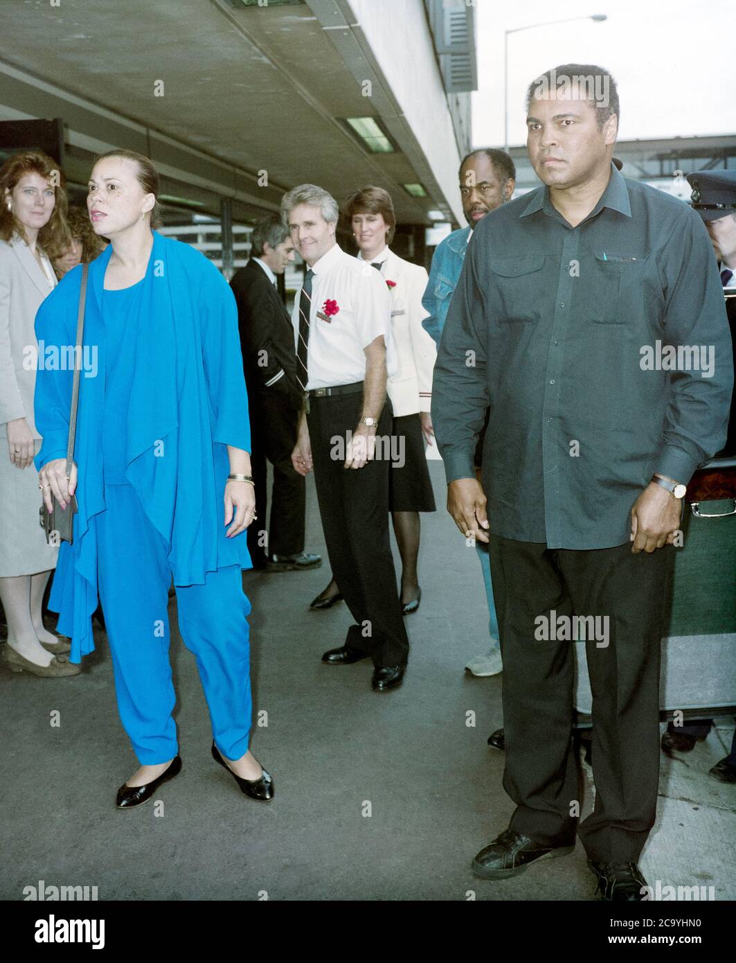 Muhammad Ali arriving at London Heathrow Airport 1989 Stock Photo - Alamy