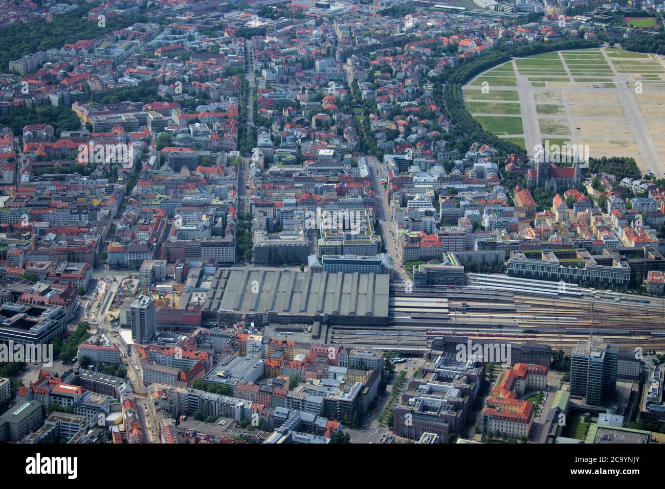 Trainstation in Munich seen from above Stock Photo - Alamy