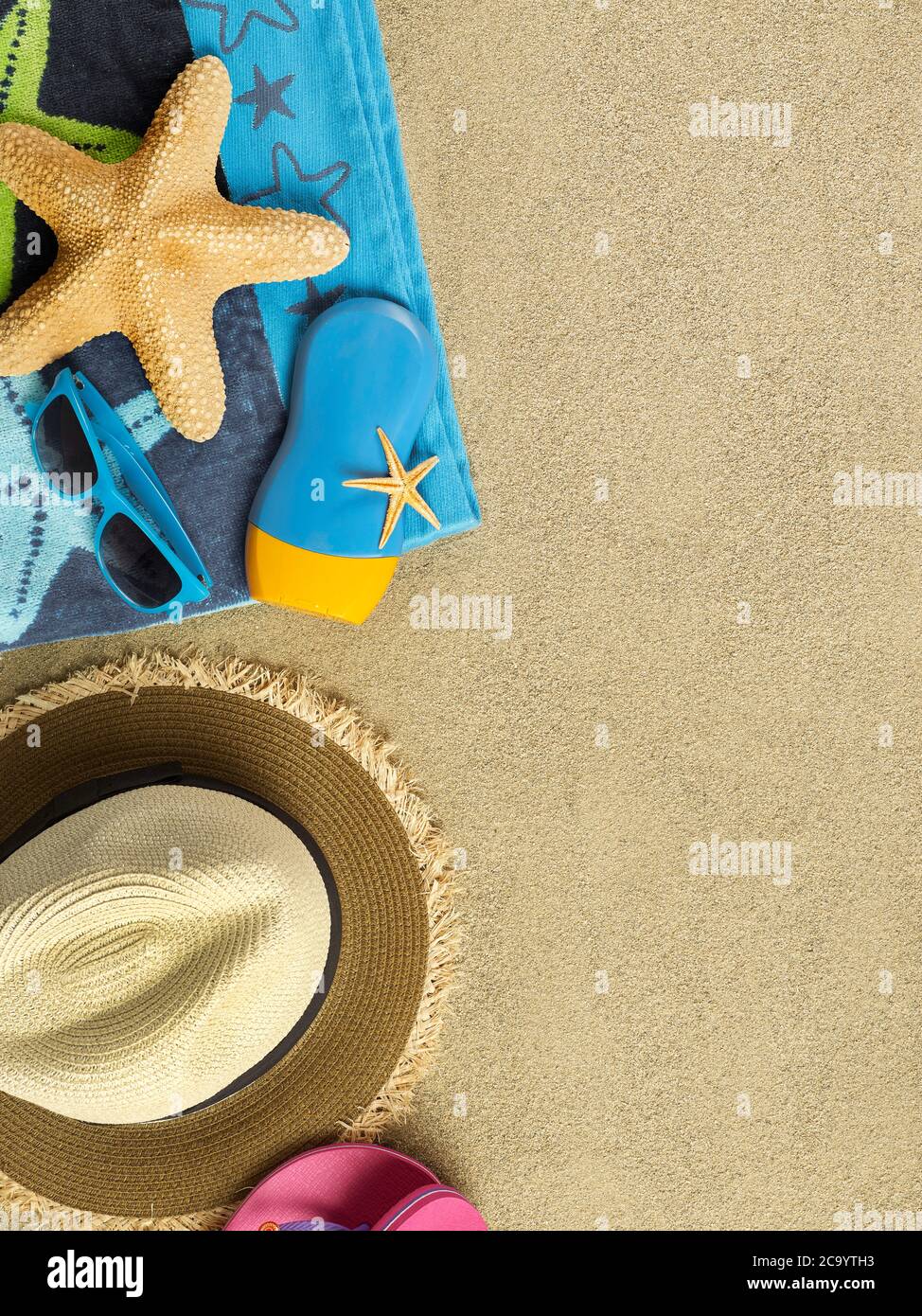 Beach leisure items Stock Photo - Alamy