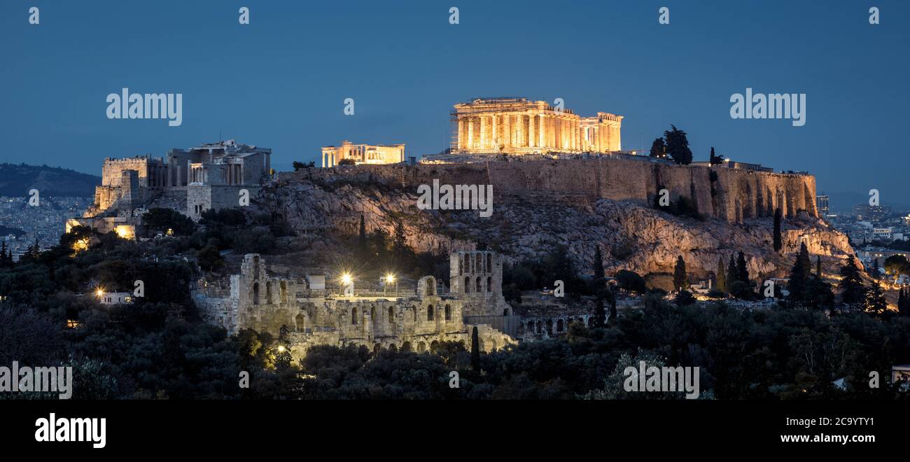 Parthenon At Night Wallpaper