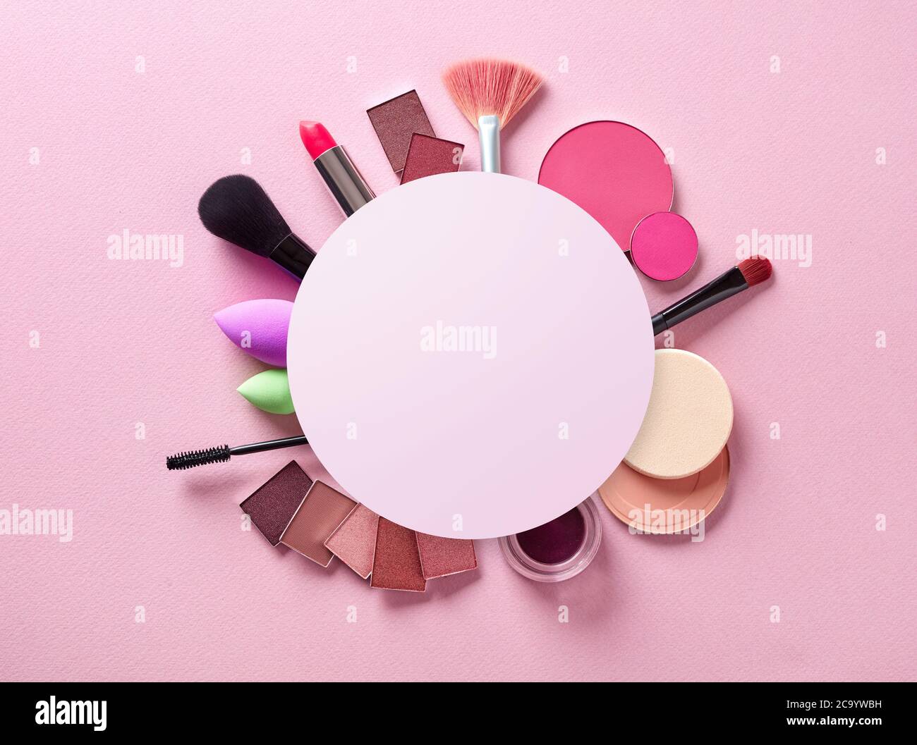 Blank paper and cosmetics Stock Photo - Alamy