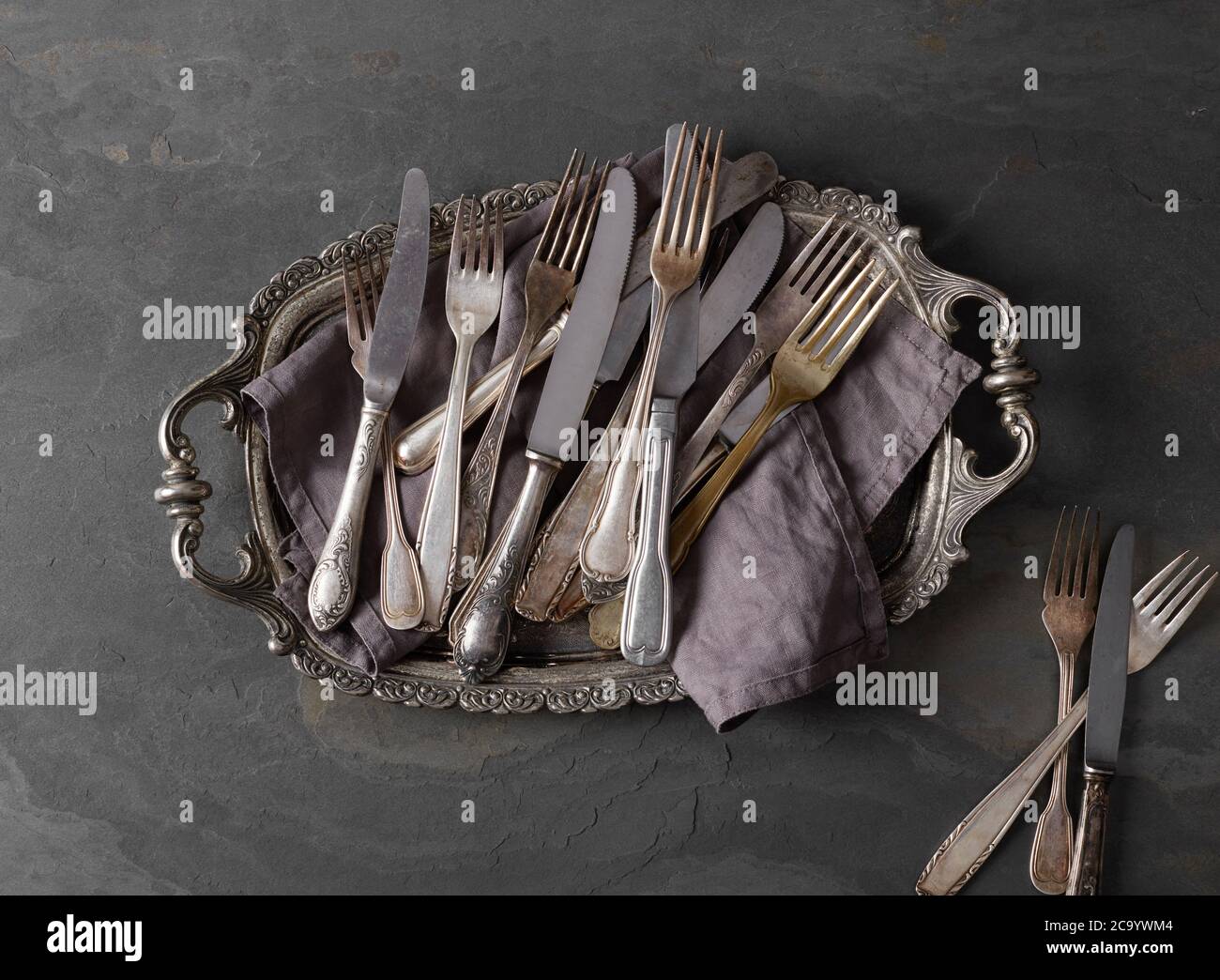 Kitchen knifes on brown hi-res stock photography and images - Alamy