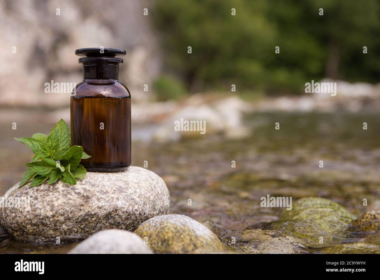 Rub medicine hi-res stock photography and images - Alamy