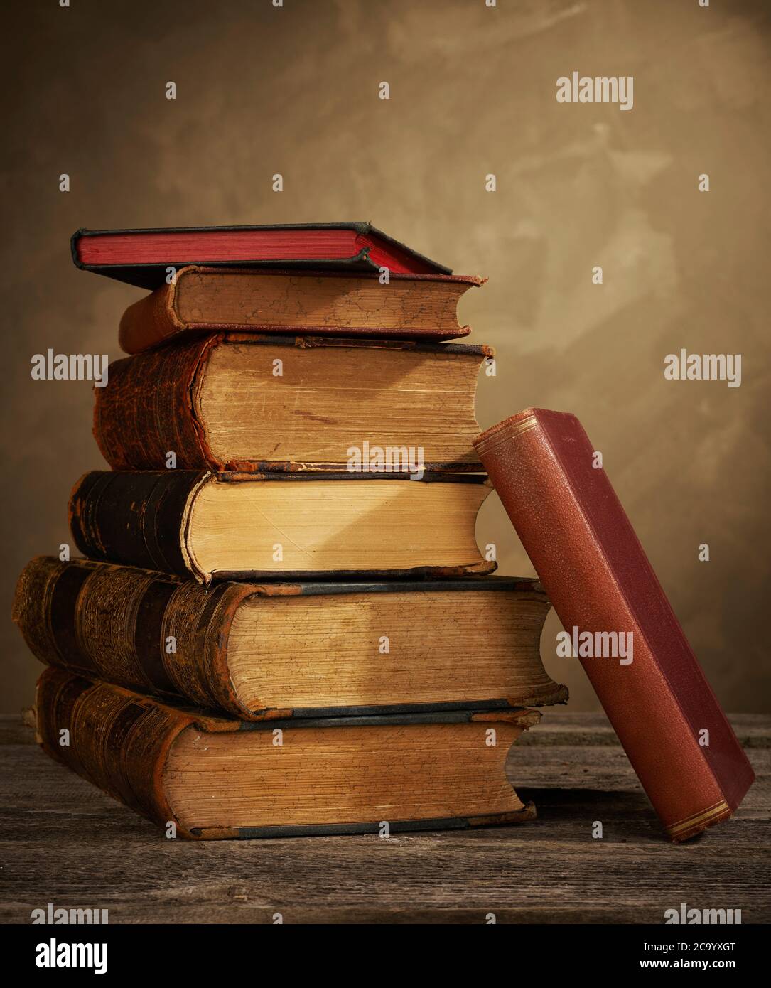 Vintage books stack Stock Photo - Alamy