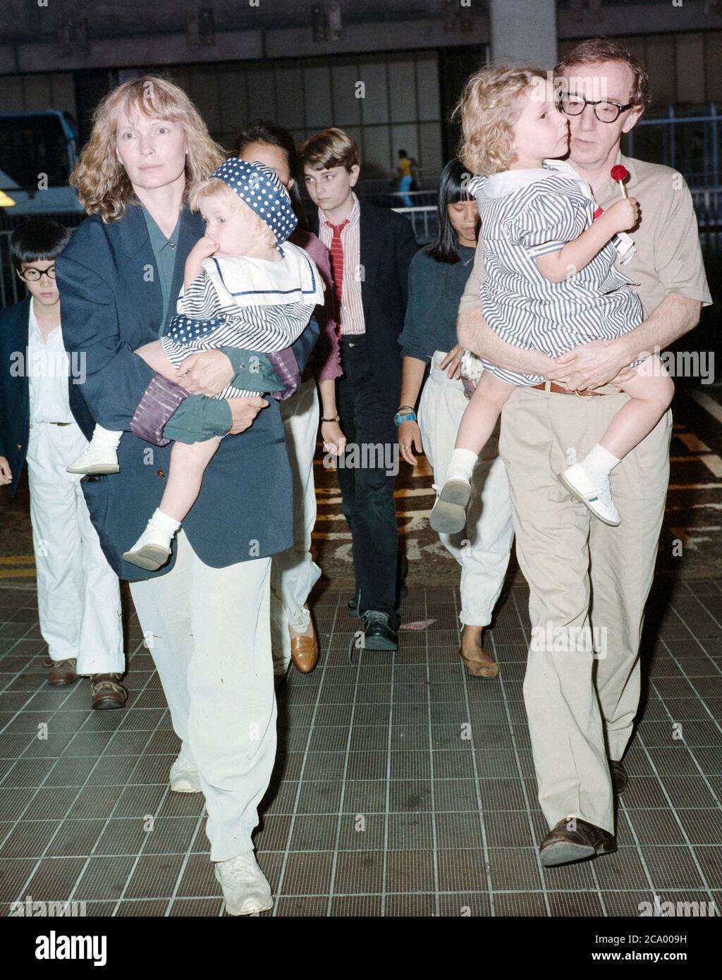 Mia farrow and children hi-res stock photography and images - Alamy