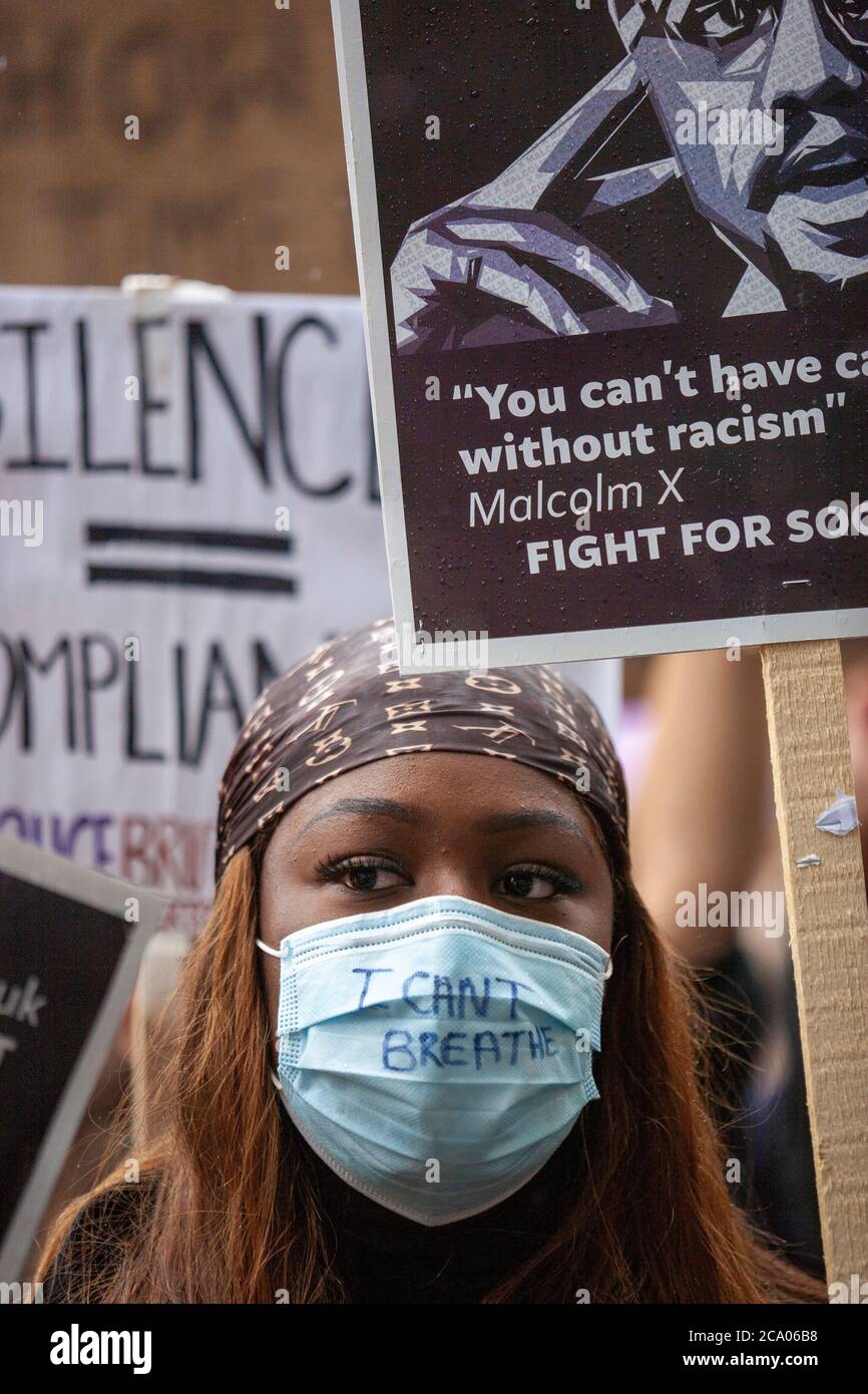 Bandana face mask hi-res stock photography and images - Alamy