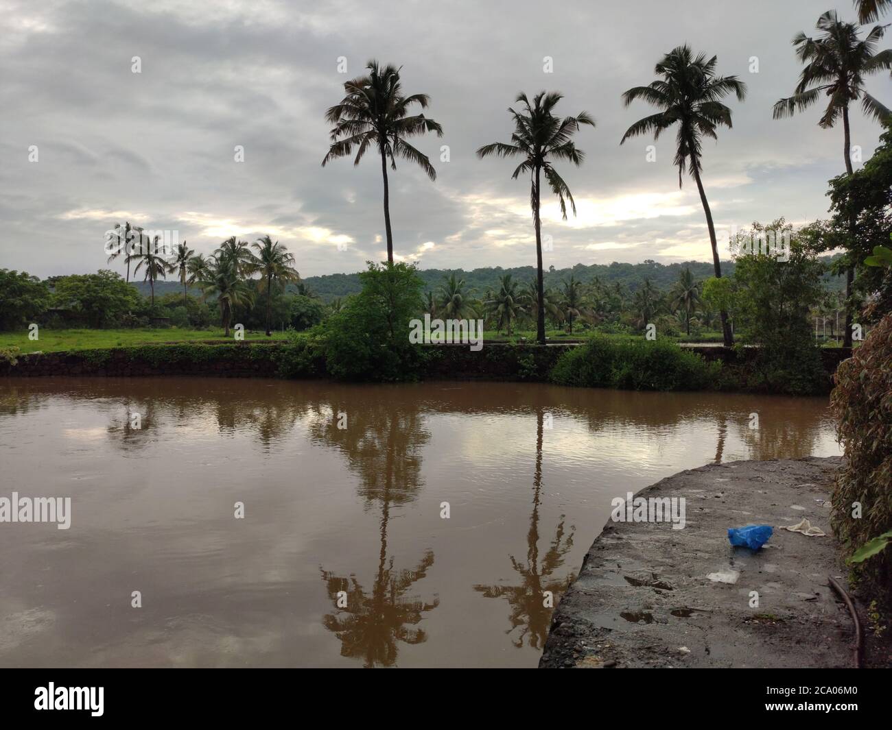 Flood water in baga river hi-res stock photography and images - Alamy