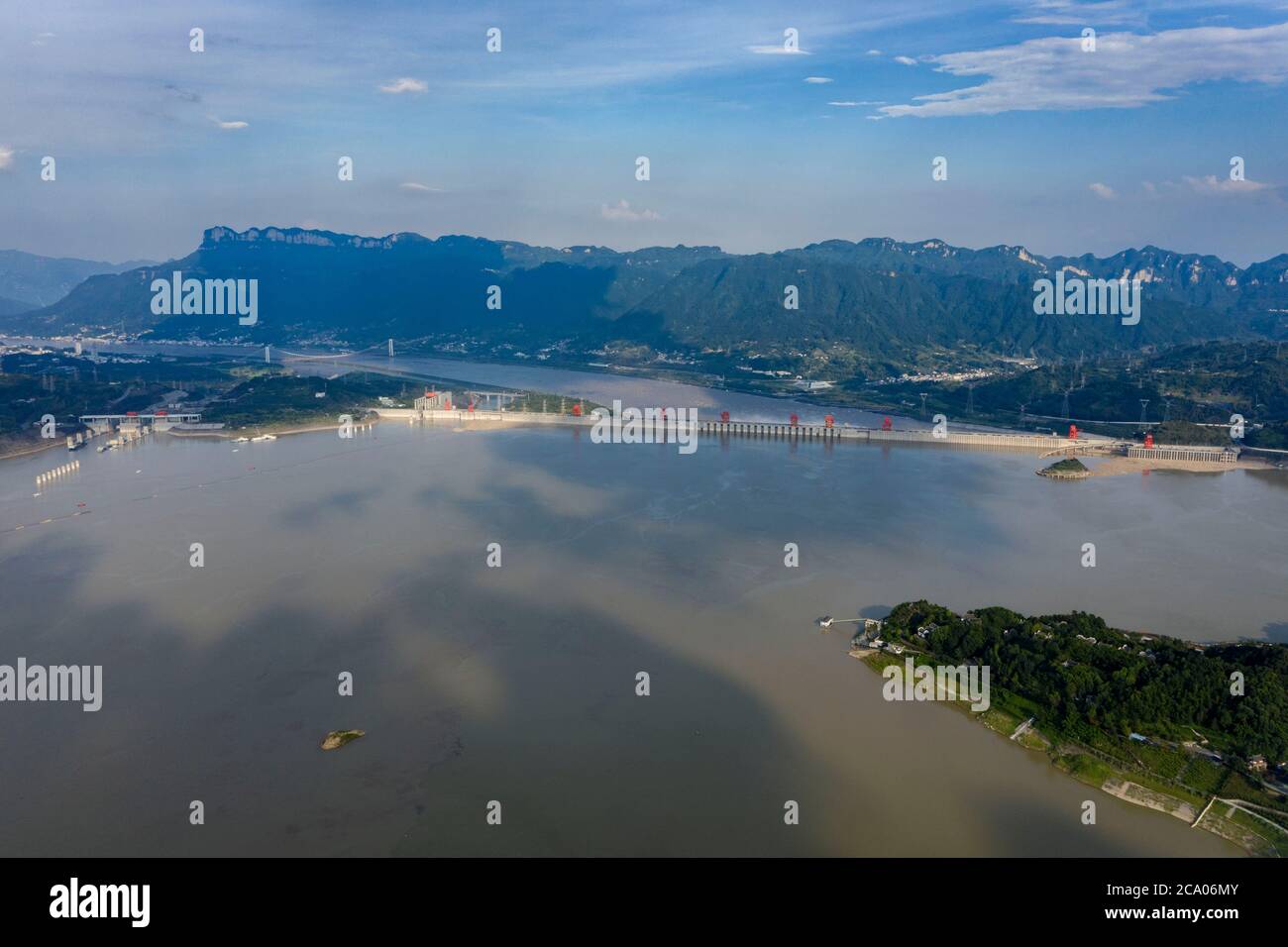 Three gorges dam aerial view hi-res stock photography and images - Alamy