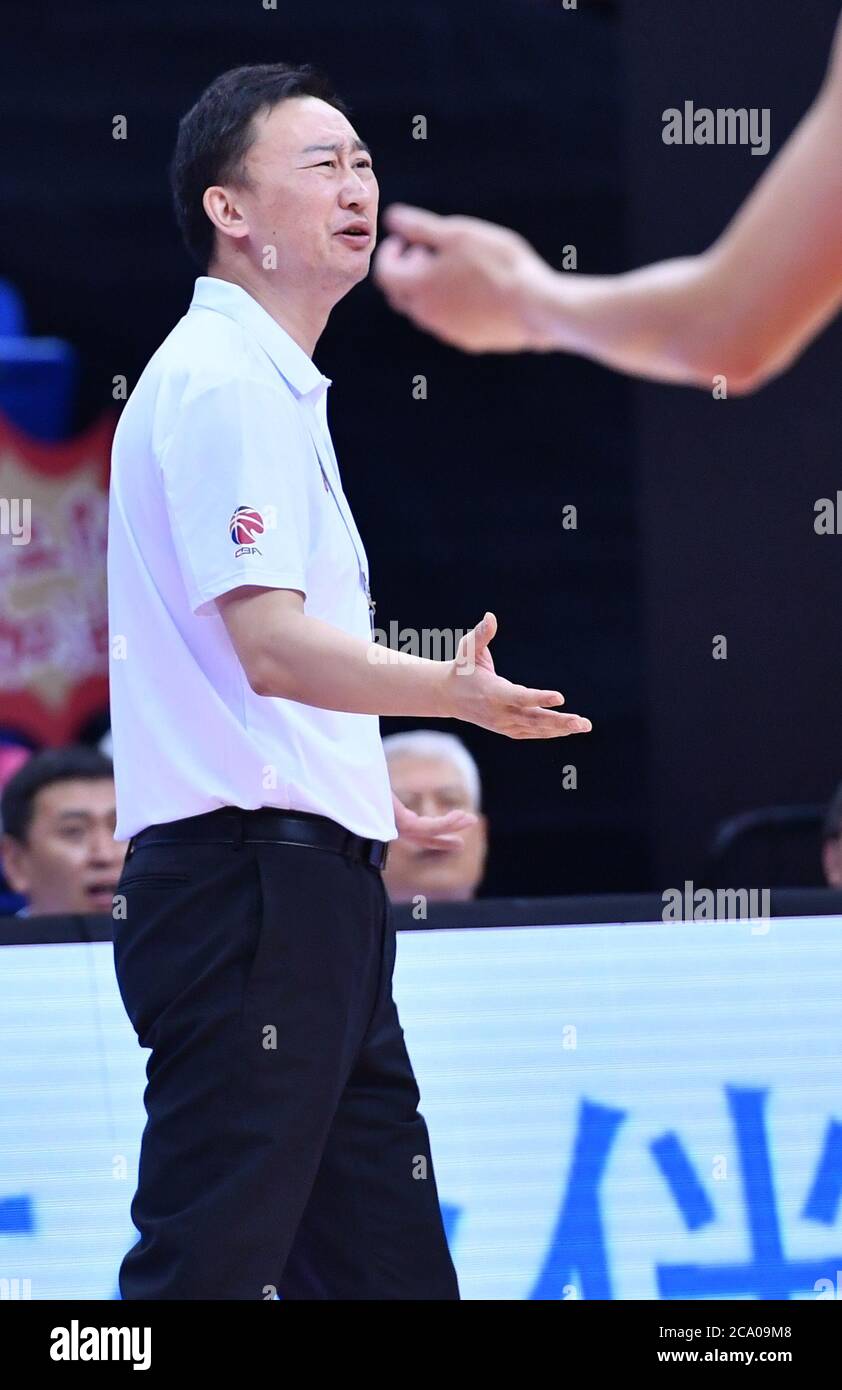 Weiwei liu hi-res stock photography and images - Alamy