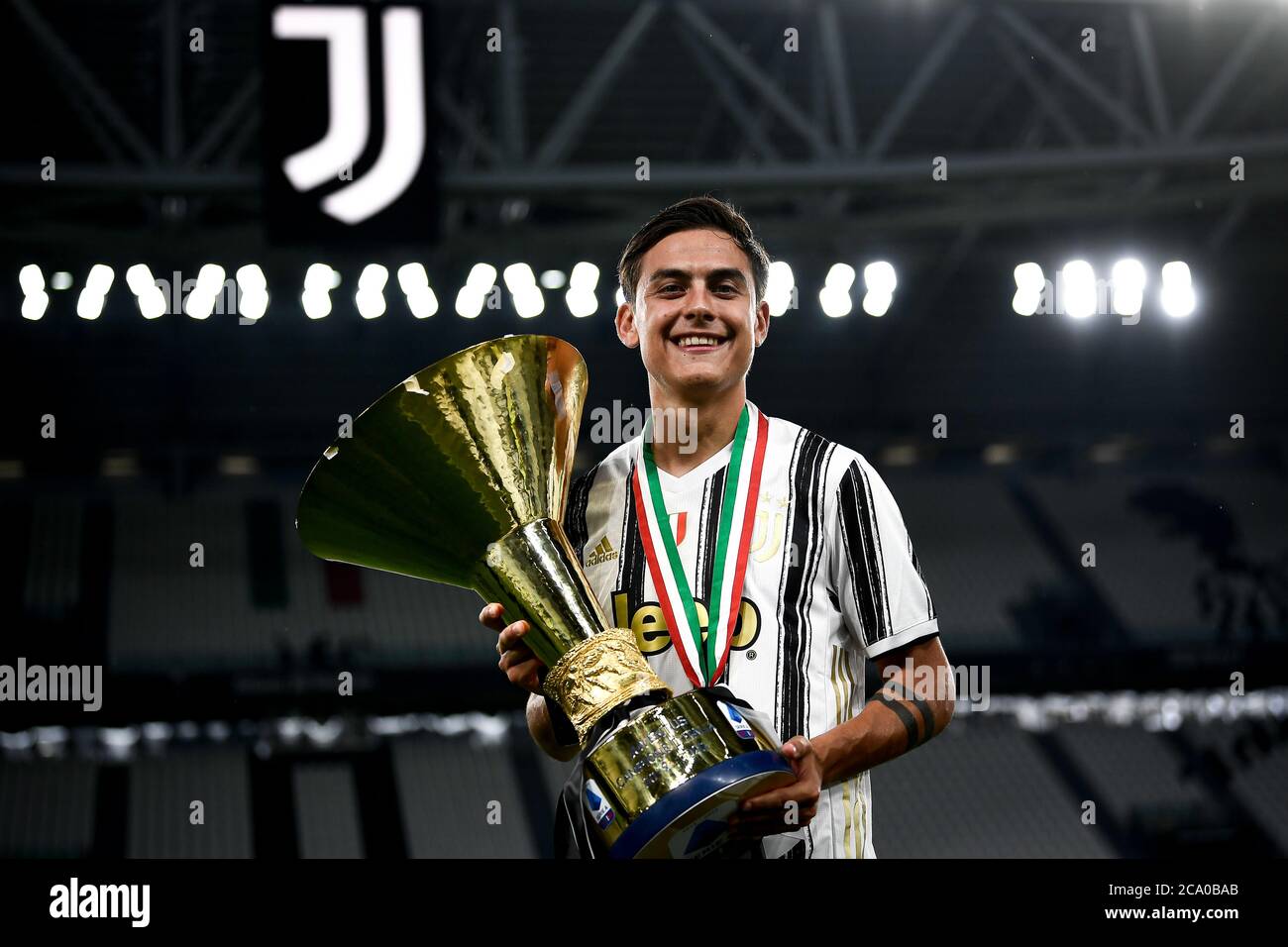 Paulo dybala celebration hi-res stock photography and images - Alamy