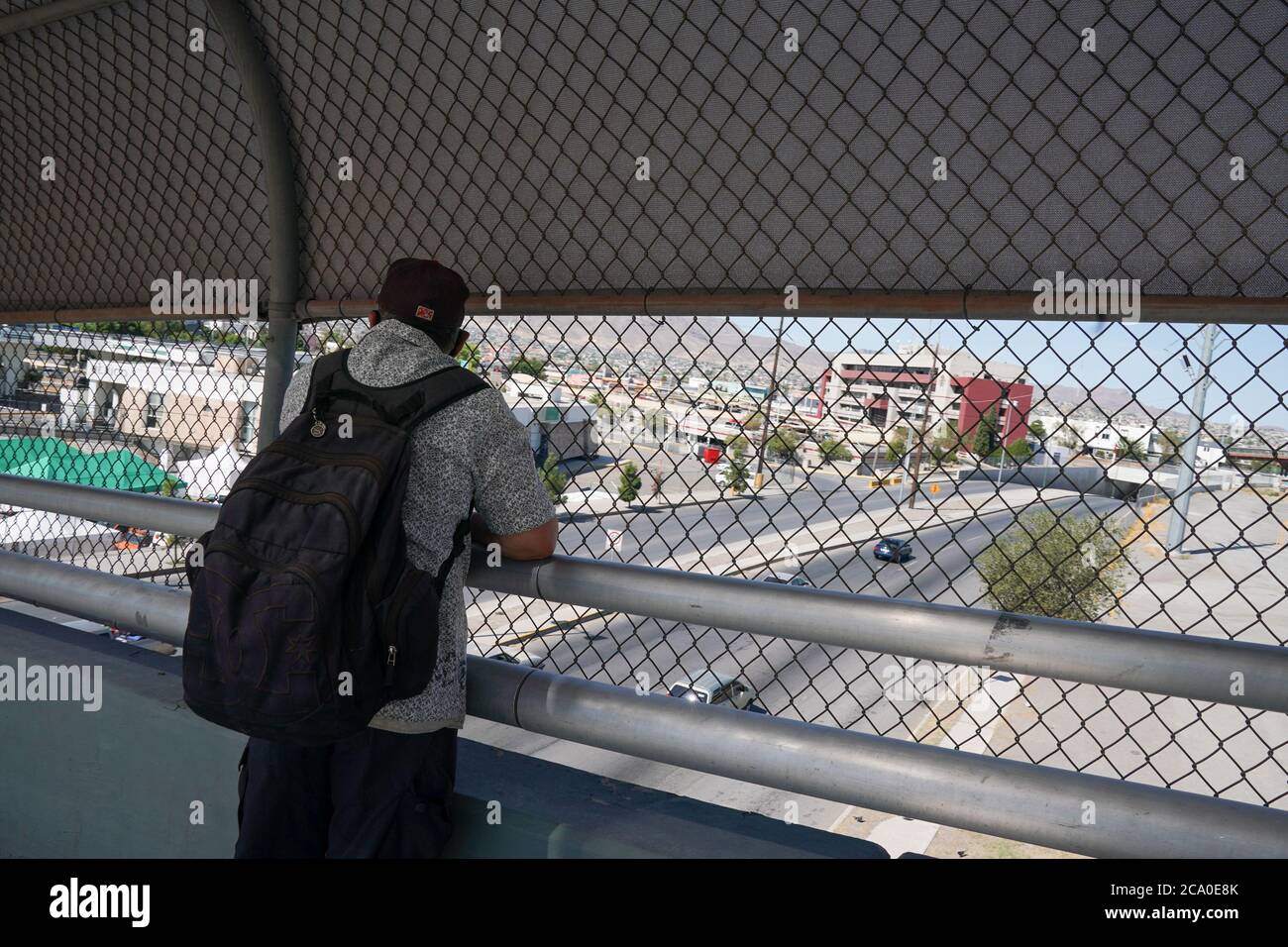 Ciudad Juarez, Chihuahua, Mexico. 2nd Aug, 2020. A man looks over the ...