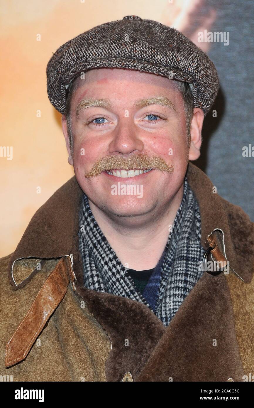 Rufus hound hi-res stock photography and images - Alamy