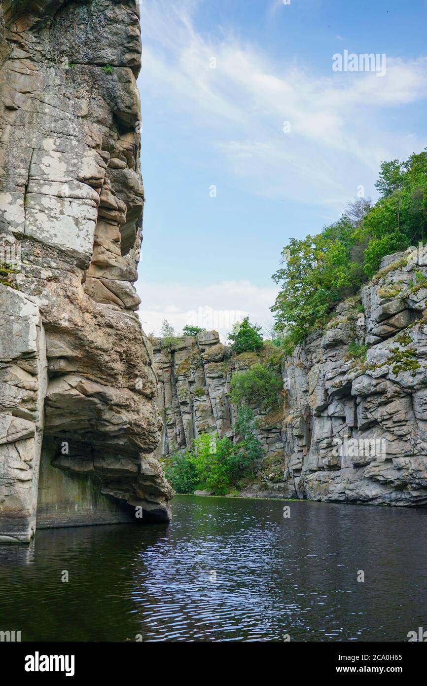Rock river water river waterside park hi-res stock photography and ...