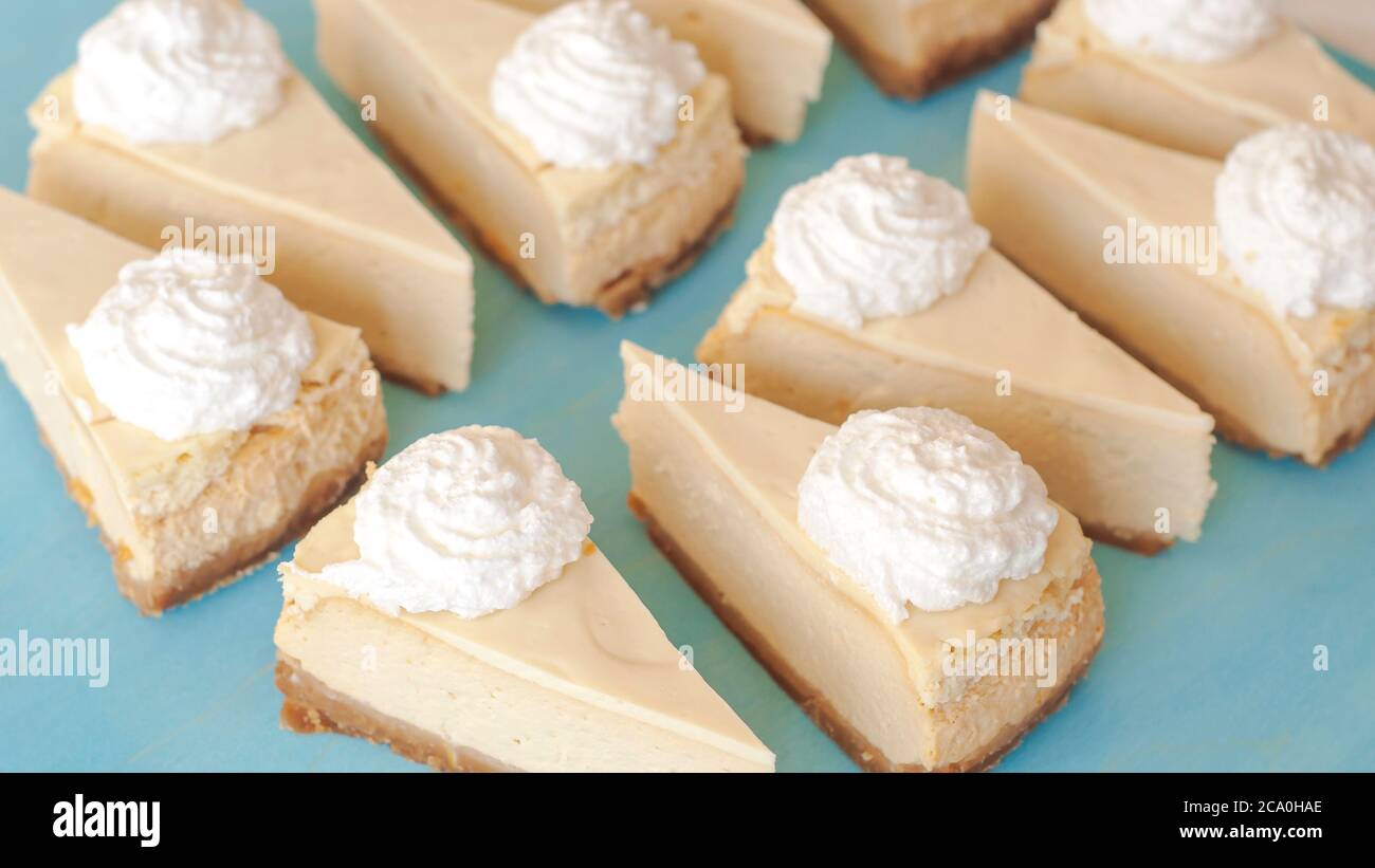 Plain cheesecake hi-res stock photography and images - Alamy