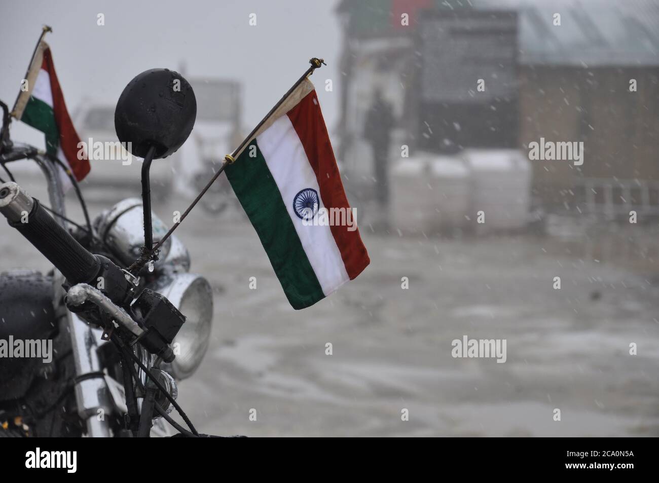 Indian national flag vehicle hi-res stock photography and images - Alamy