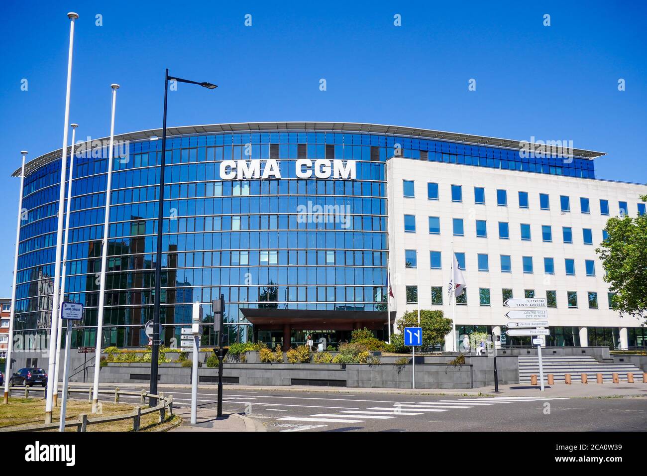 Cma cgm headquarter hi-res stock photography and images - Alamy