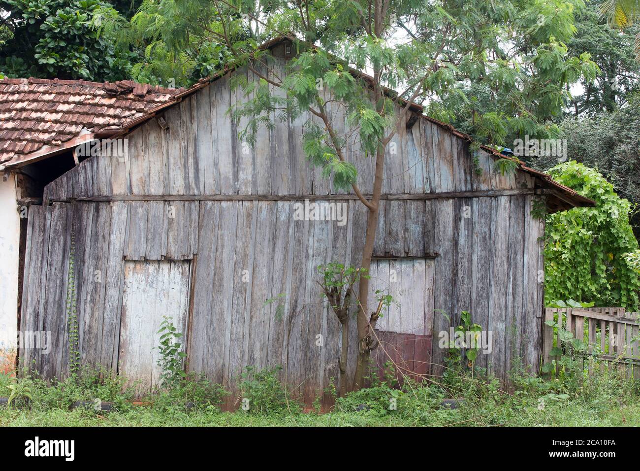 Brazilian farm house hi-res stock photography and images - Alamy