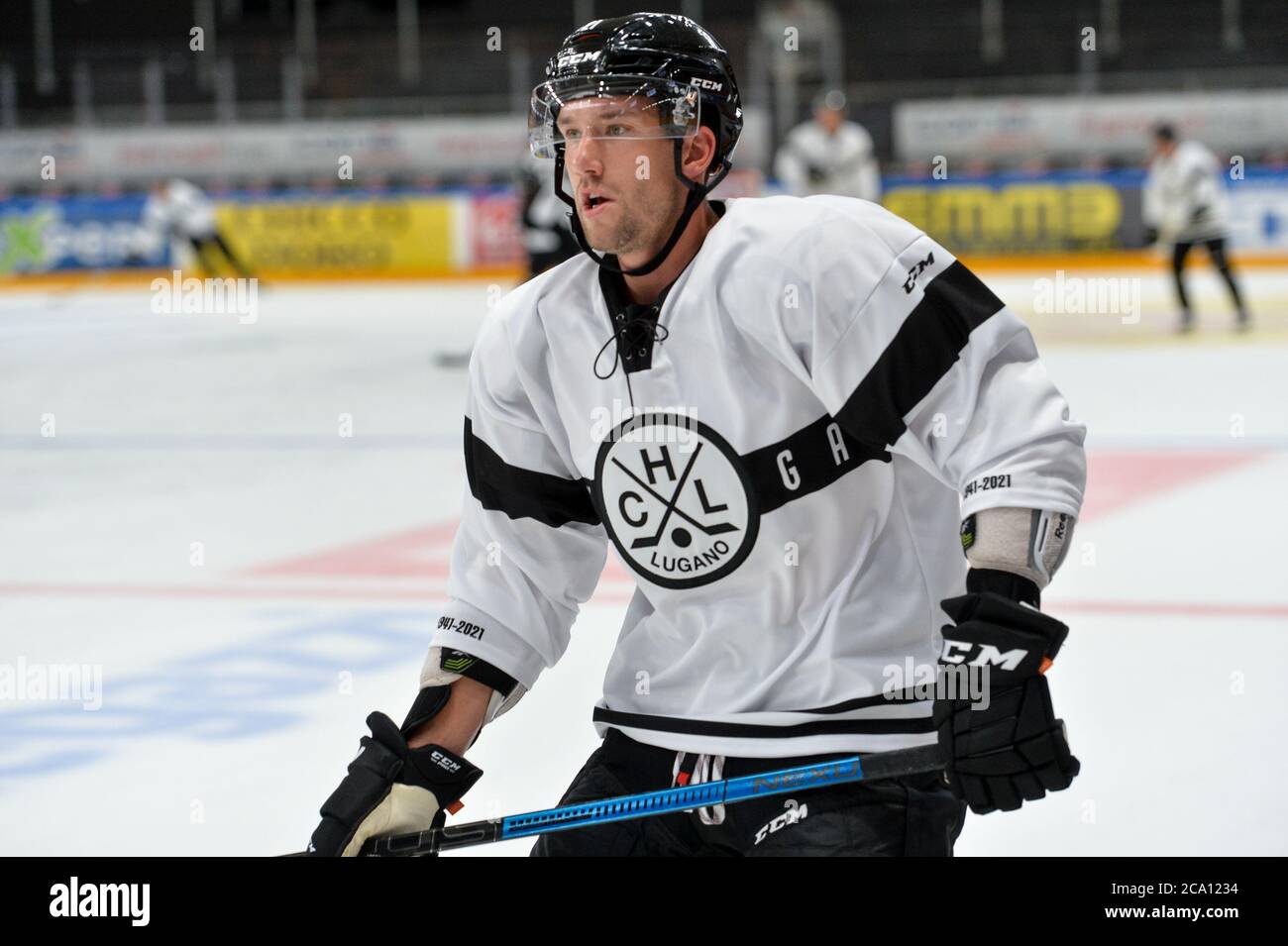 Lugano hcl hi-res stock photography and images - Alamy