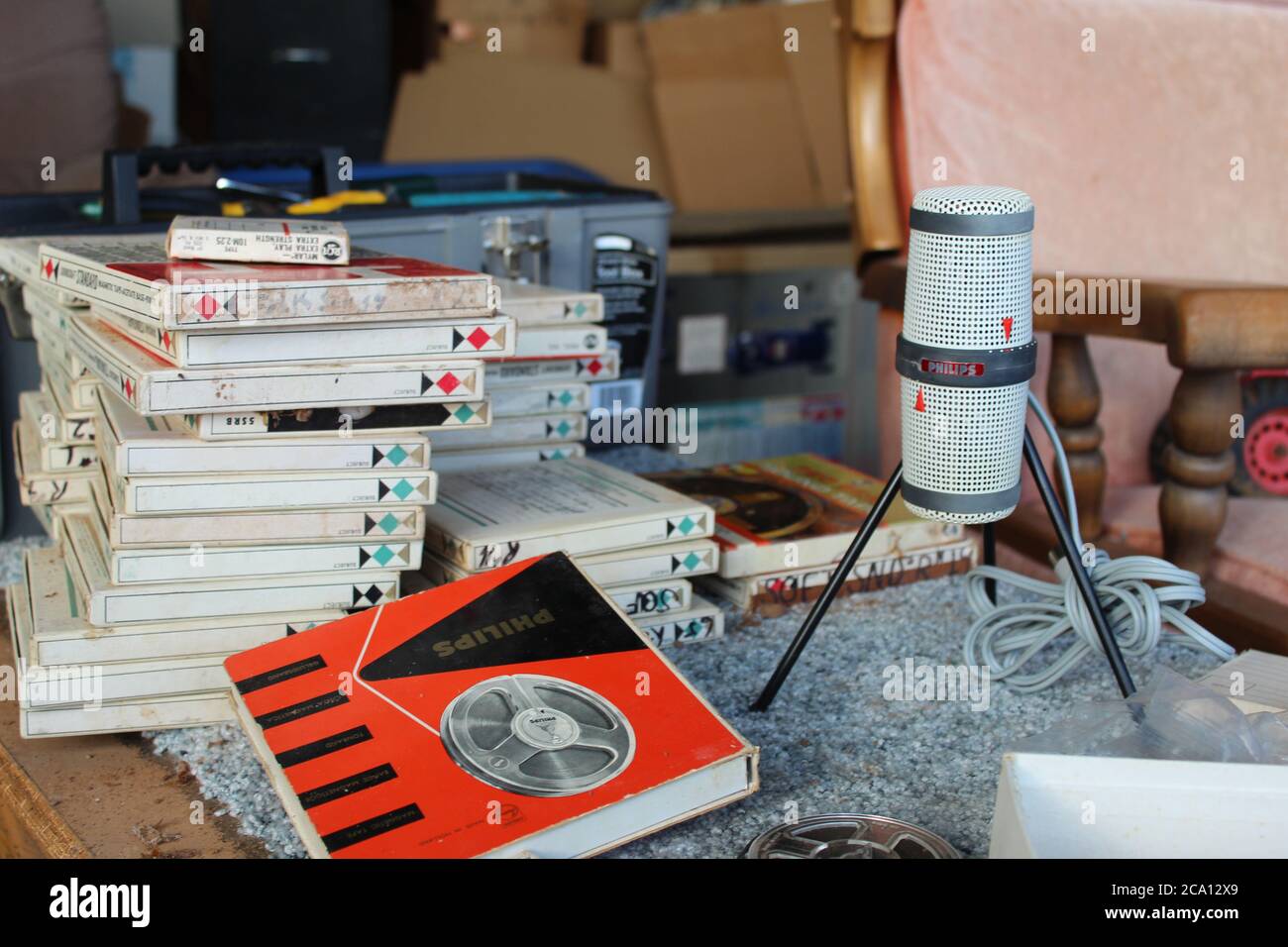 Reel to reel tape and 1960s hi-res stock photography and images - Alamy