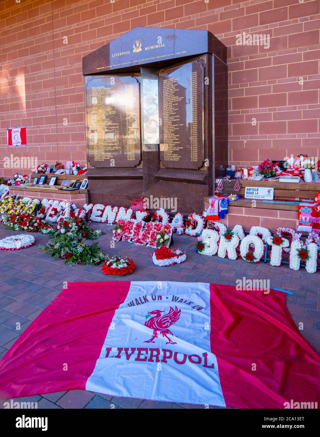 Hillsborough memorial anfield hi-res stock photography and images - Alamy