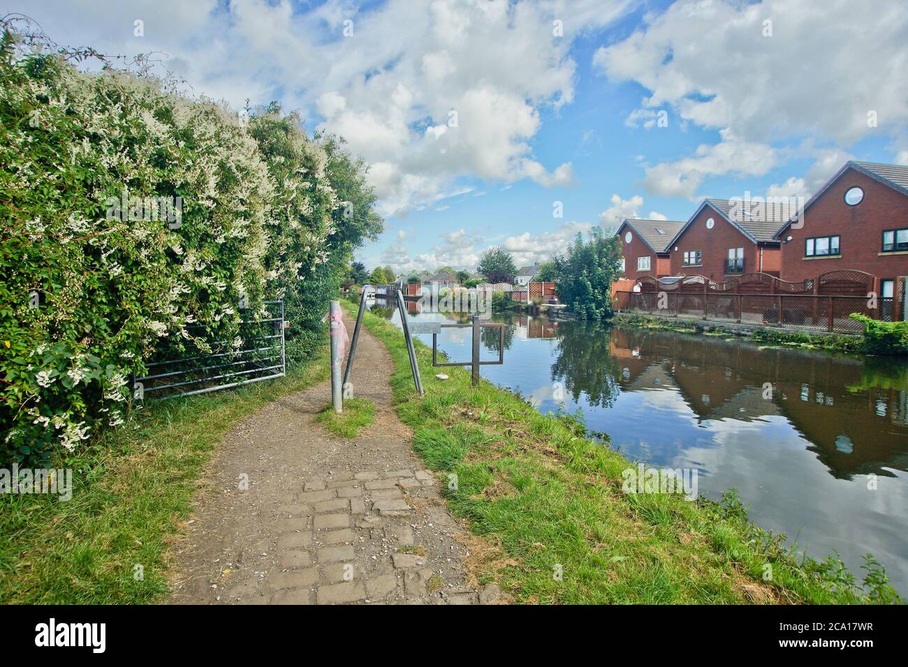 Leeds Liverpool Canal, Maghull, Merseyside Stock Photo - Alamy
