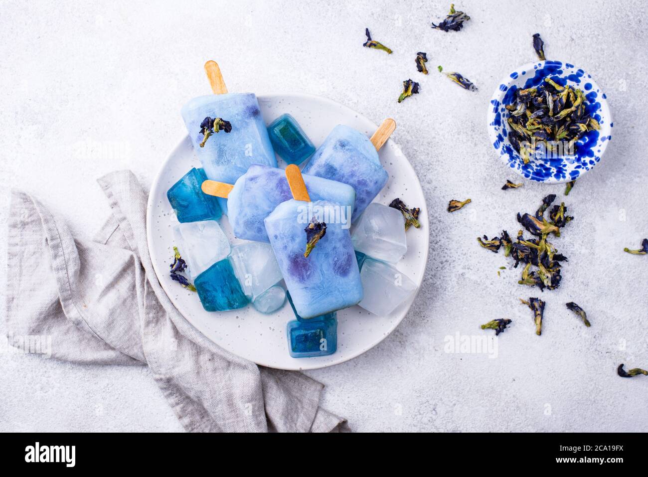 Blue popsicle hi-res stock photography and images - Alamy