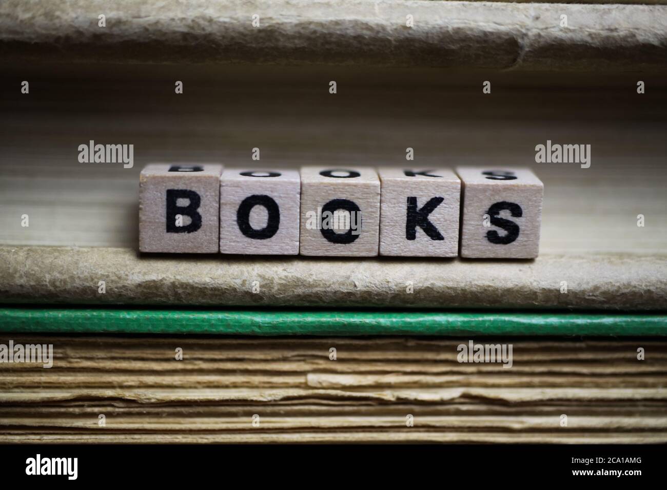 Old book pile hi-res stock photography and images - Alamy