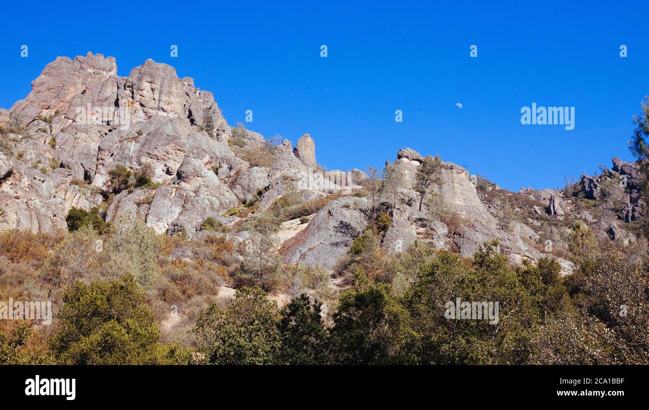 Pinnacles national monument hi-res stock photography and images - Alamy