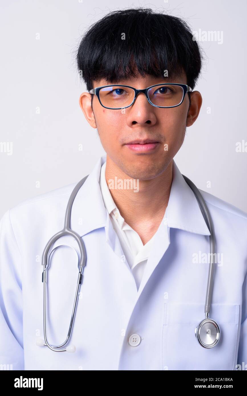 Chinese medical doctor hi-res stock photography and images - Alamy