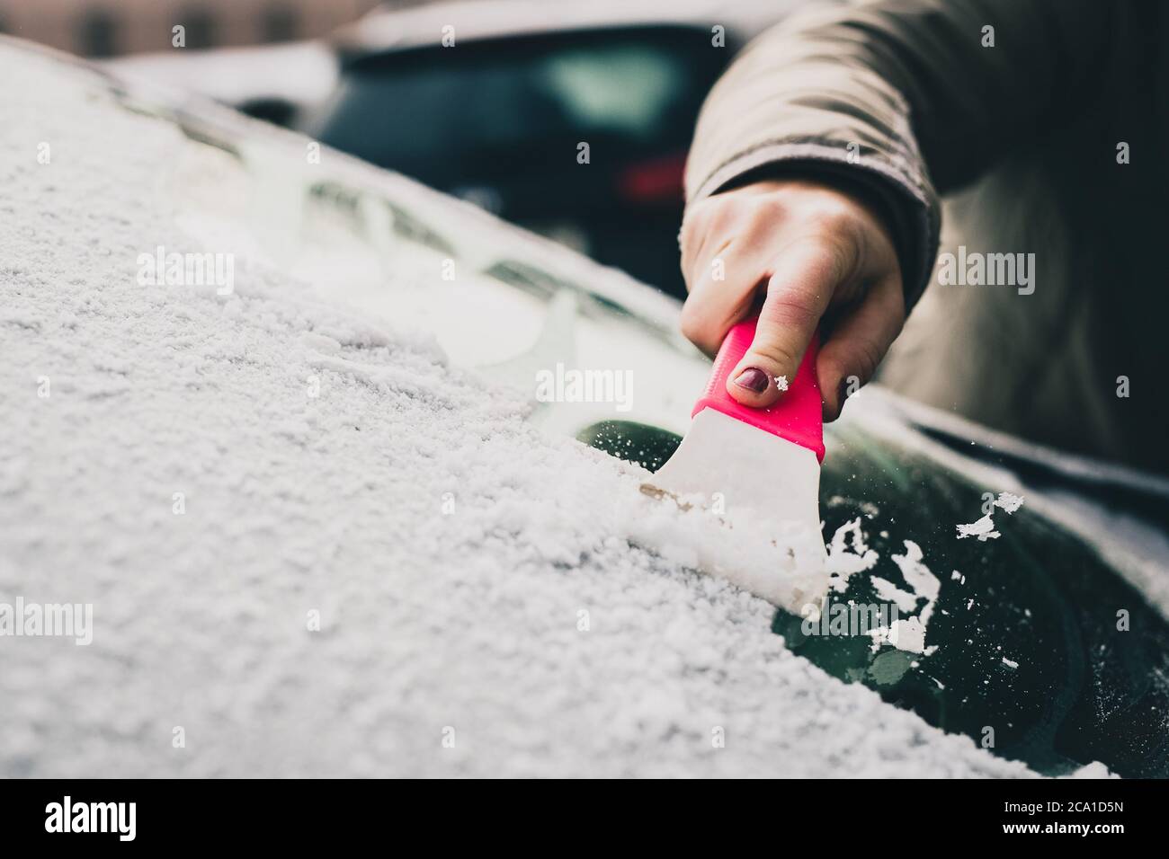 Car scraper ice hi-res stock photography and images - Alamy