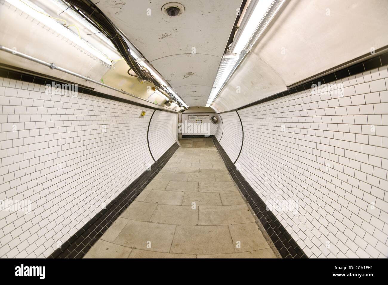 London underpass empty hi-res stock photography and images - Alamy