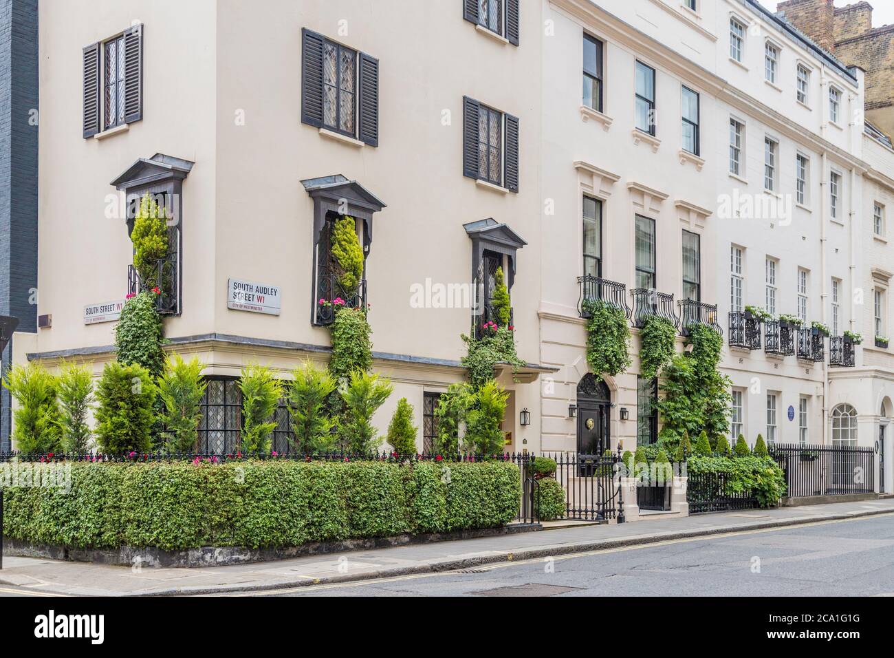 A typical view in Mayfair Stock Photo - Alamy