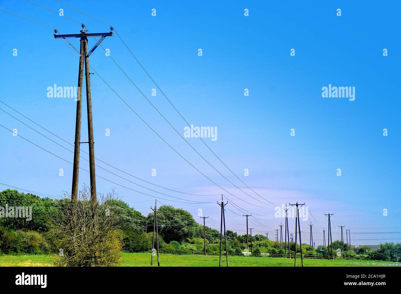 Telephone lines rooftop hi-res stock photography and images - Alamy