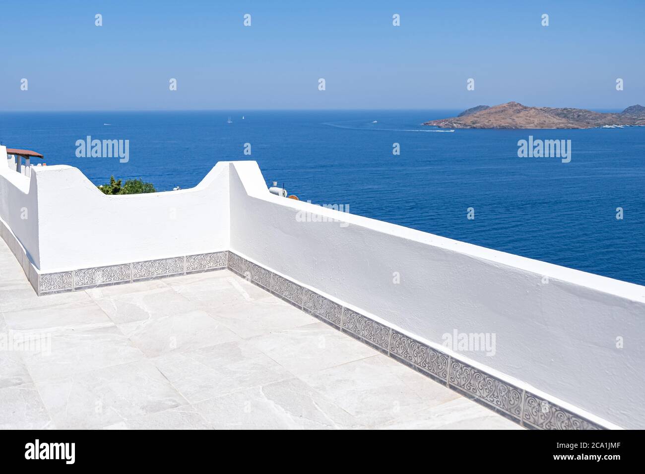 Terrace house balcony hi-res stock photography and images - Alamy