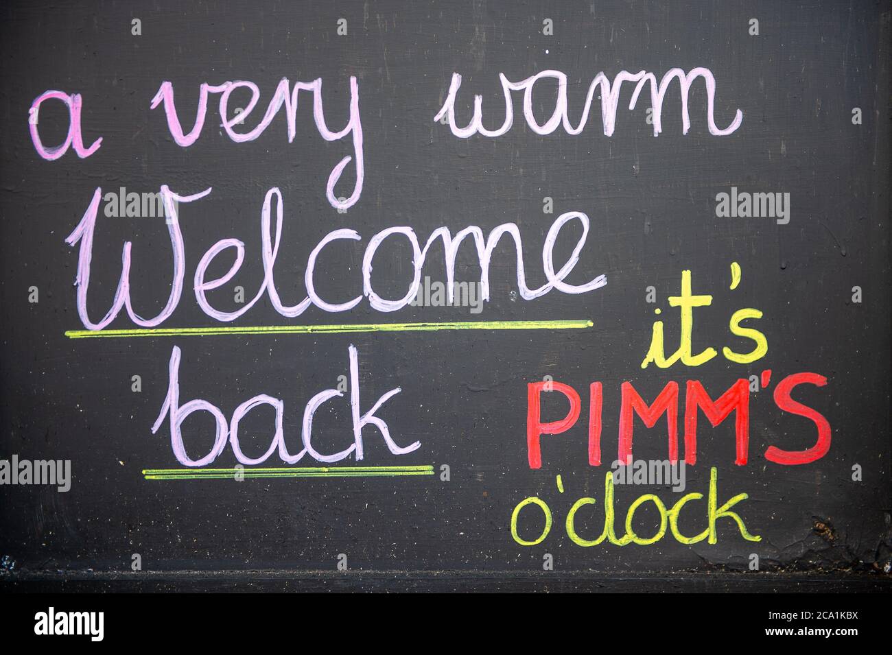 Eton, Windsor, Berkshire, UK. 3rd August, 2020. A very warm welcome ...