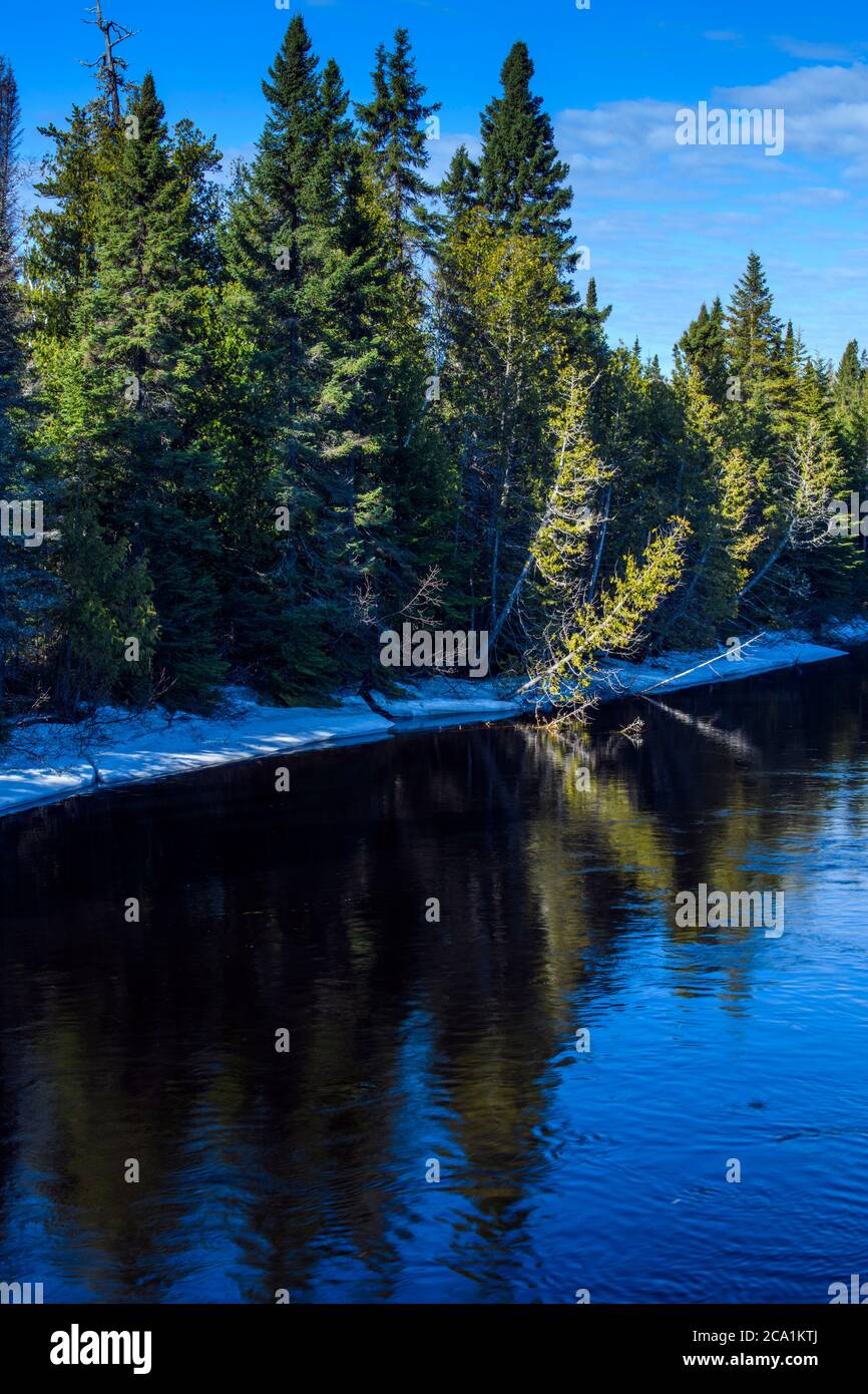 Rivers and boreal forest hi-res stock photography and images - Alamy
