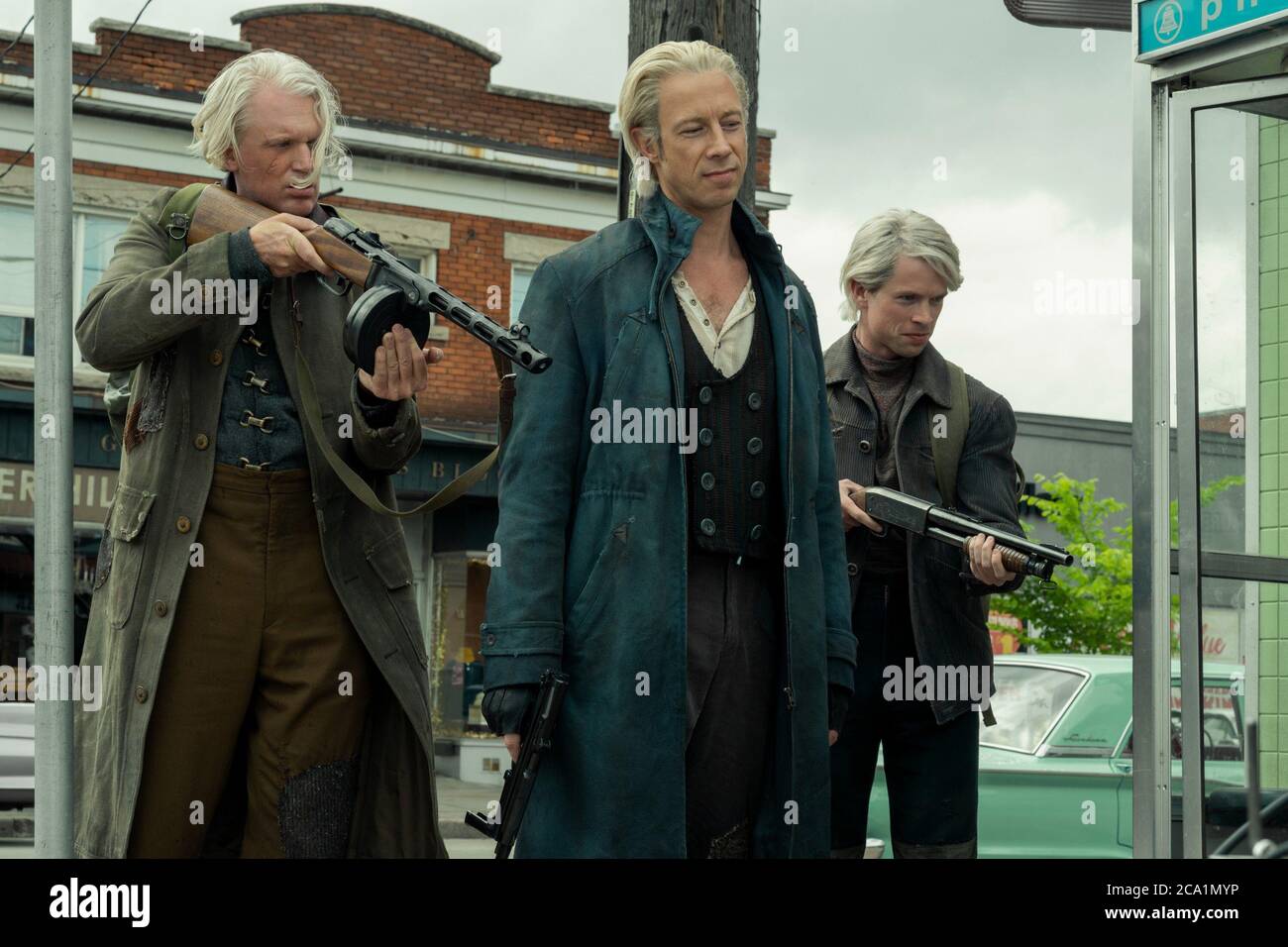 THE UMBRELLA ACADEMY, from left: Jason Bryden, Kris Holden-Ried, Tom ...