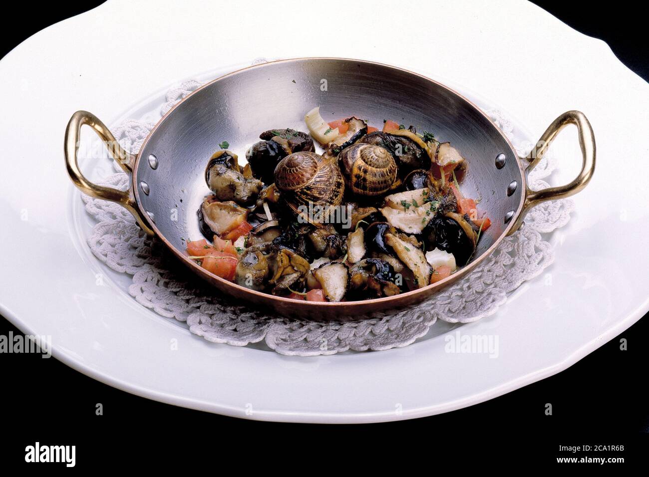 Snails food meal dinner lunch hi-res stock photography and images - Alamy