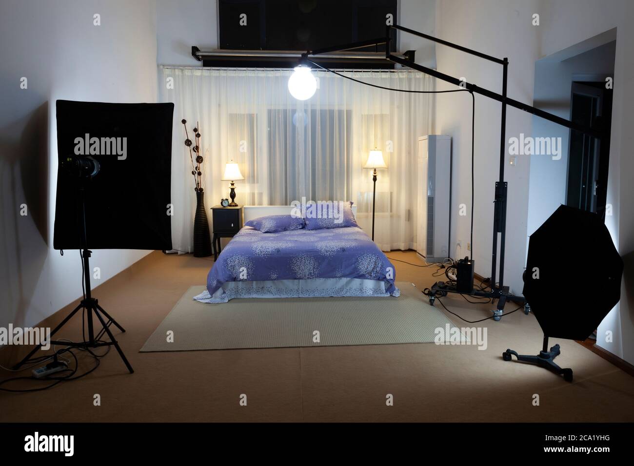 Studio background setup hi-res stock photography and images - Alamy