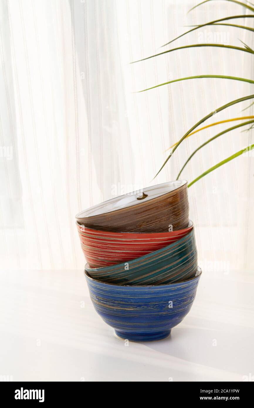 Empty rice bowls hi-res stock photography and images - Alamy