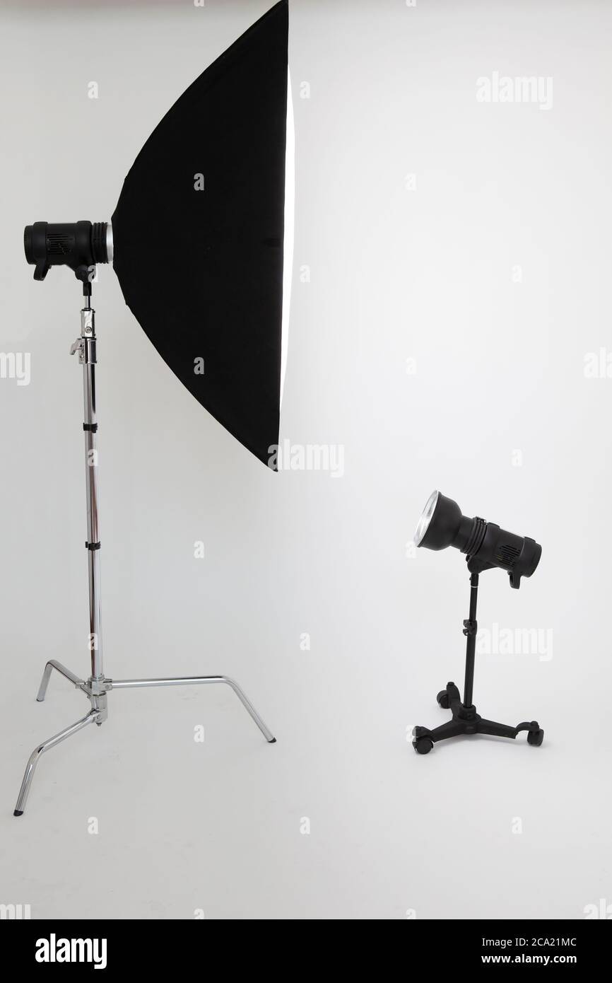 studio flash isolated Stock Photo - Alamy