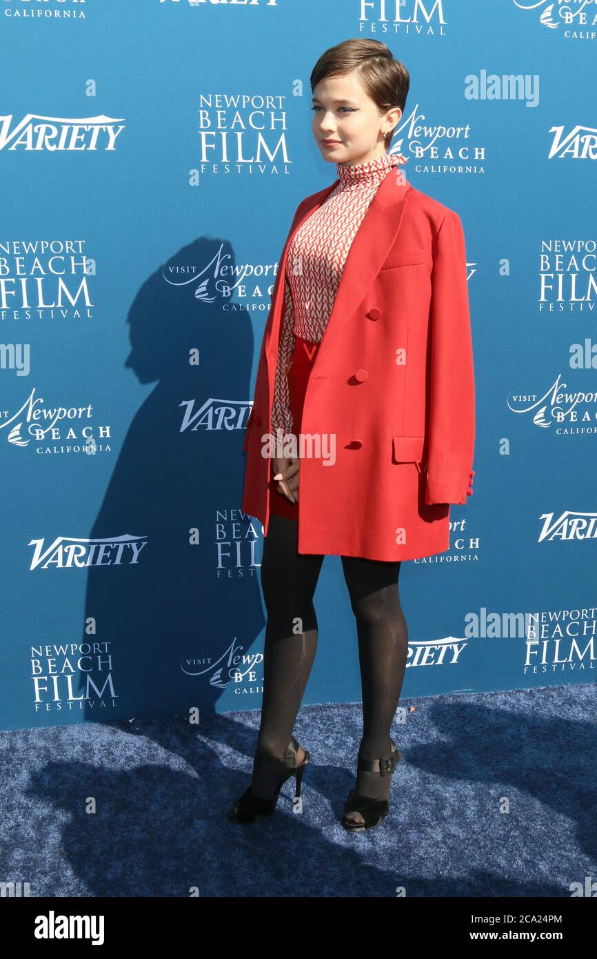LOS ANGELES - NOV 11: Cailee Spaeny at the 10 Actors to Watch & Newport ...