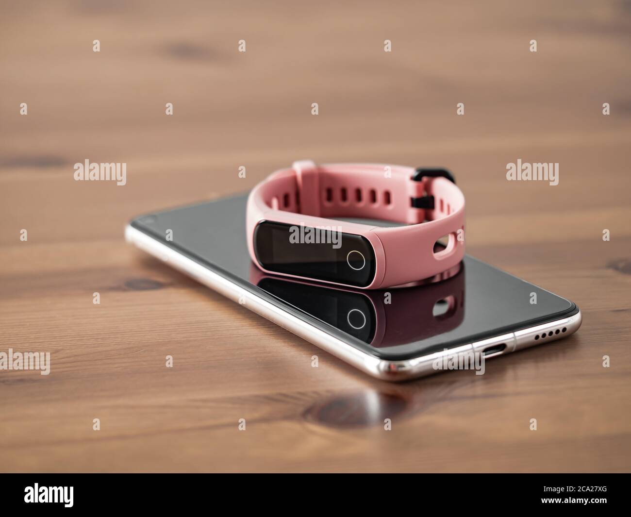 Wearable fitness technology hi-res stock photography and images - Alamy