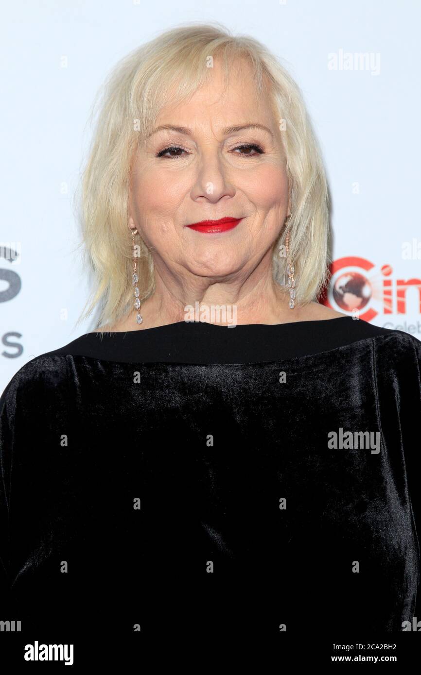 LAS VEGAS - APR 25: Mimi Leder at the 2018 CinemaCon - Focus Features ...